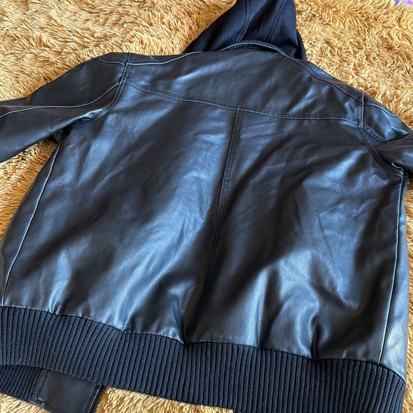 Guess | Jackets & Coats | Nwot Guess Jacket With Zip Out Hoop | Poshmark